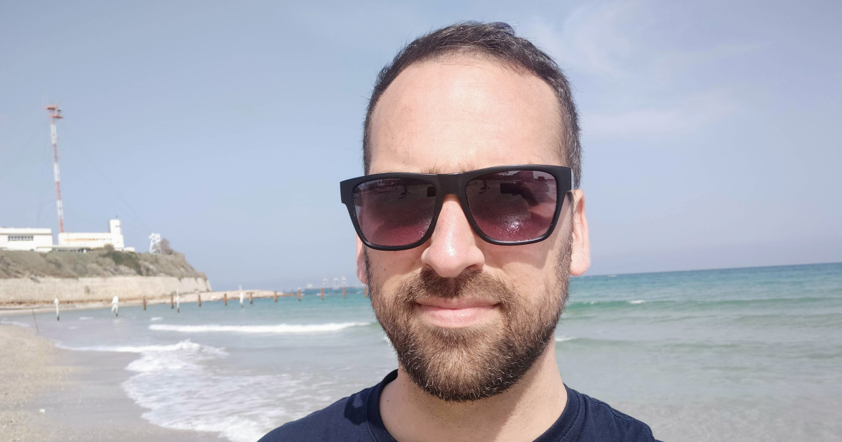 Eliahu Garcia Lozano